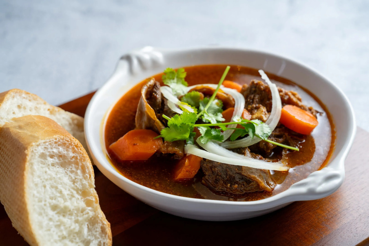 Carrot & Daikon Expands with New Location in Placentia, CA - Akron ...